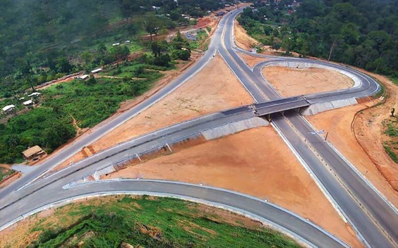 Autoroute Yaoundé-Douala : Un reliquat de 40 millions USD à solder ...